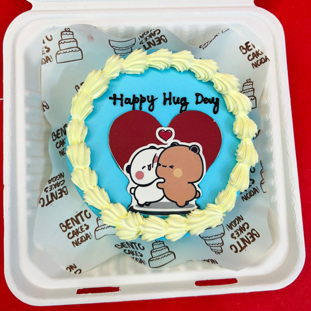 Hug Day Theme Bento Cake – DYD Cakes